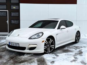White Porsche Panamera 2012 in Vilnius, with an engine capacity of 3.61 L and mileage of 220 thousand km for 15950 €, photo  on AUTOMOTO.COM.LV