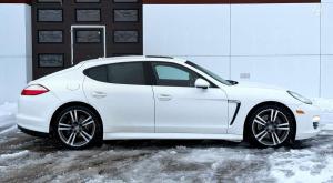 Balts Porsche Panamera 2012 Viļņa, ar dzinēja tilpumu 3.61 L un nobraukumu 220 tūkst. km par 15950 €, foto 6 vietnē AUTOMOTO.COM.LV