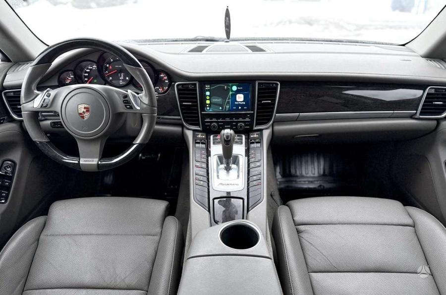 Balts Porsche Panamera 2012 Viļņa, ar dzinēja tilpumu 3.61 L un nobraukumu 220 tūkst. km par 15950 €, foto 12 vietnē AUTOMOTO.COM.LV