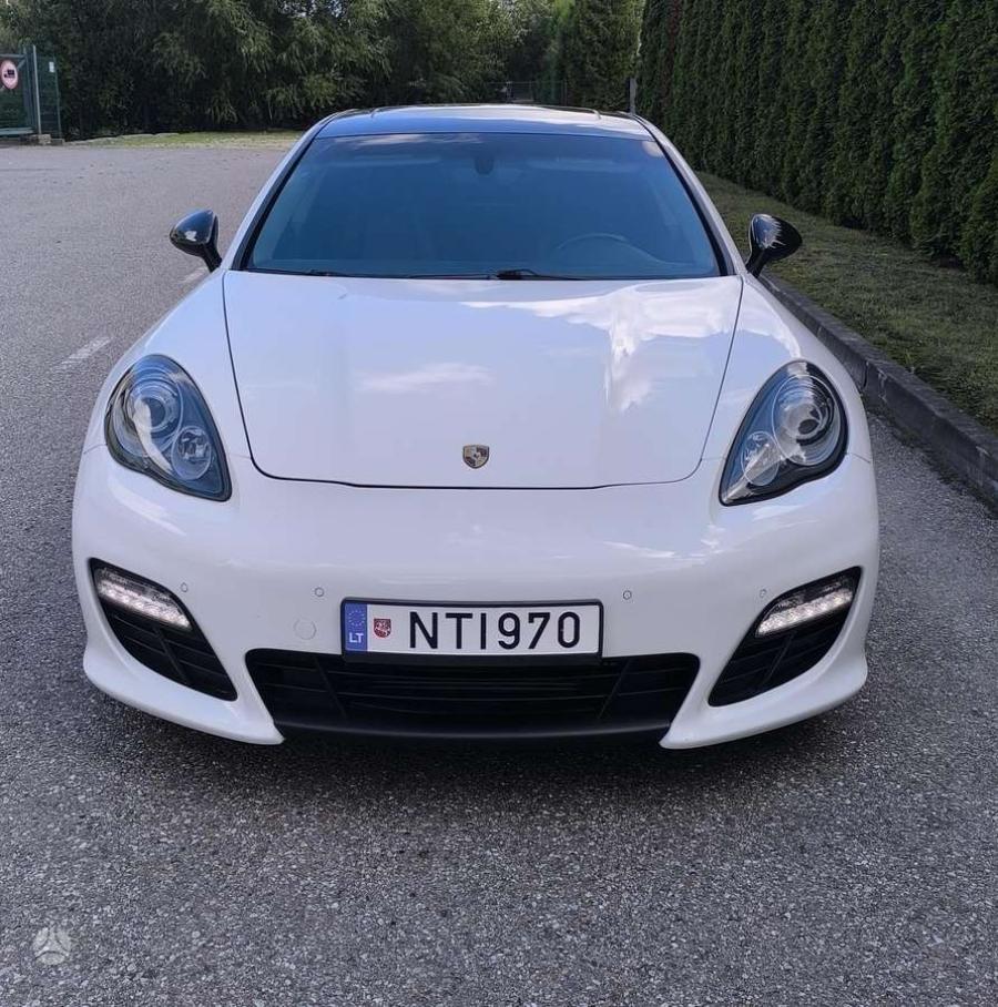 Balts Porsche Panamera 2012 Kauņa, ar dzinēja tilpumu 3.61 L un nobraukumu 156 tūkst. km par 16500 €, foto 6 vietnē AUTOMOTO.COM.LV