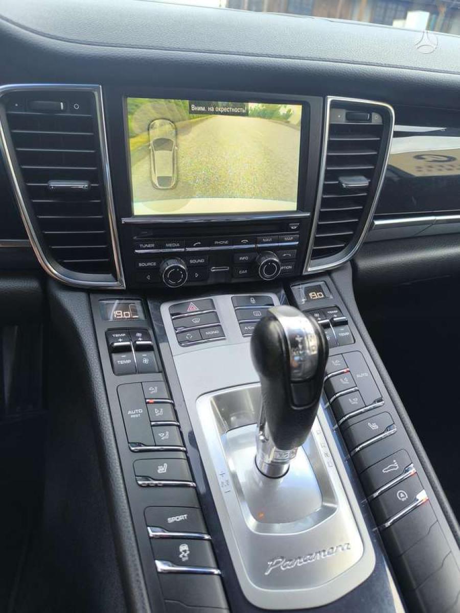 Balts Porsche Panamera 2012 Kauņa, ar dzinēja tilpumu 3.61 L un nobraukumu 156 tūkst. km par 16500 €, foto 19 vietnē AUTOMOTO.COM.LV