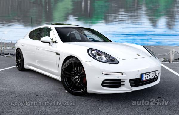 White Porsche Panamera 2013 in Tallinn, with an engine capacity of 3.00 L and mileage of 297 thousand km for 19900 €, photo 1 on AUTOMOTO.COM.LV