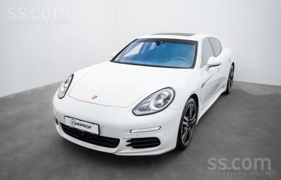 Balts Porsche Panamera 2013 Tallina, ar dzinēja tilpumu 3.00 L un nobraukumu 132 tūkst. km par 29999 €, foto 1 vietnē AUTOMOTO.COM.LV