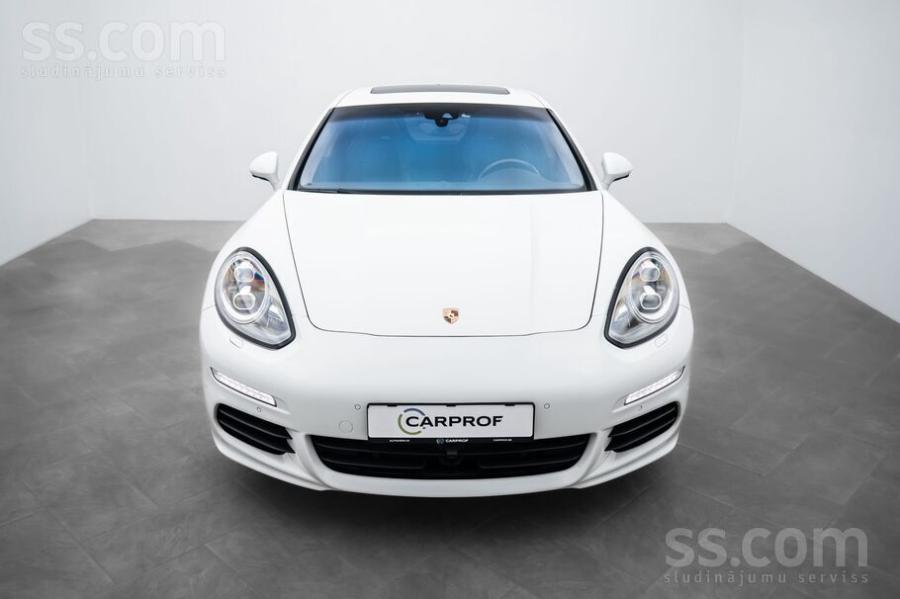 Balts Porsche Panamera 2013 Tallina, ar dzinēja tilpumu 3.00 L un nobraukumu 132 tūkst. km par 29999 €, foto 5 vietnē AUTOMOTO.COM.LV