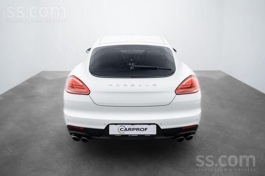 Balts Porsche Panamera 2013 Tallina, ar dzinēja tilpumu 3.00 L un nobraukumu 132 tūkst. km par 29999 €, foto 8 vietnē AUTOMOTO.COM.LV