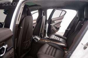 Balts Porsche Panamera 2013 Tallina, ar dzinēja tilpumu 3.00 L un nobraukumu 132 tūkst. km par 29999 €, foto 12 vietnē AUTOMOTO.COM.LV