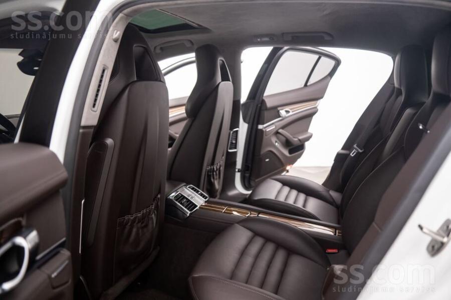 Balts Porsche Panamera 2013 Tallina, ar dzinēja tilpumu 3.00 L un nobraukumu 132 tūkst. km par 29999 €, foto 12 vietnē AUTOMOTO.COM.LV