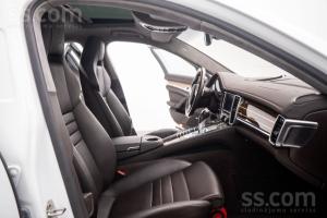 Balts Porsche Panamera 2013 Tallina, ar dzinēja tilpumu 3.00 L un nobraukumu 132 tūkst. km par 29999 €, foto 14 vietnē AUTOMOTO.COM.LV