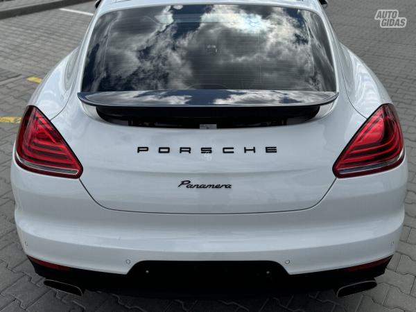 Balts Porsche Panamera 2014 Viļņa, ar dzinēja tilpumu 3.60 L un nobraukumu 139 tūkst. km par 17950 €, foto 5 vietnē AUTOMOTO.COM.LV