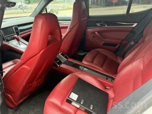 Balts Porsche Panamera 2014 Rīga, ar dzinēja tilpumu 3.00 L un nobraukumu 201 tūkst. km par 17600 €, foto 5 vietnē AUTOMOTO.COM.LV