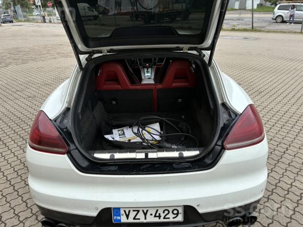 Balts Porsche Panamera 2014 Rīga, ar dzinēja tilpumu 3.00 L un nobraukumu 201 tūkst. km par 17600 €, foto 6 vietnē AUTOMOTO.COM.LV