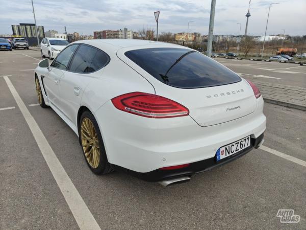 Balts Porsche Panamera 2015 Viļņa, ar dzinēja tilpumu 3.60 L un nobraukumu 192 tūkst. km par 15700 €, foto 4 vietnē AUTOMOTO.COM.LV
