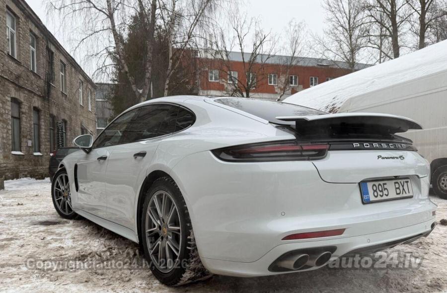Balts Porsche Panamera 2017 Tallina, ar dzinēja tilpumu 4.00 L un nobraukumu 220 tūkst. km par 51000 €, foto 3 vietnē AUTOMOTO.COM.LV