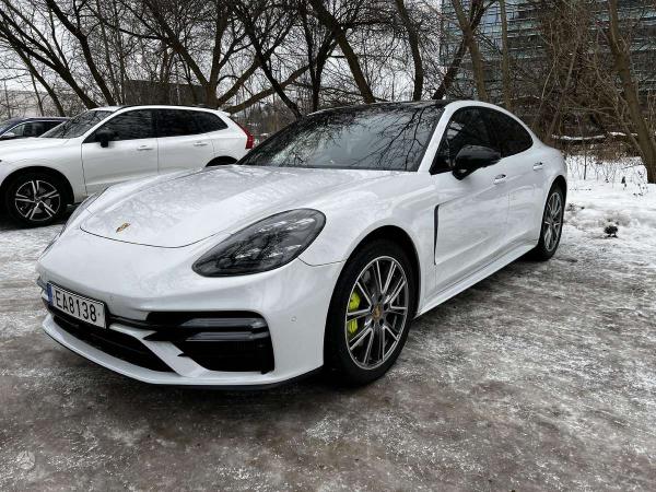 Balts Porsche Panamera 2017 Šauļi, ar dzinēja tilpumu 2.89 L un nobraukumu 119 tūkst. km par 46300 €, foto 1 vietnē AUTOMOTO.COM.LV