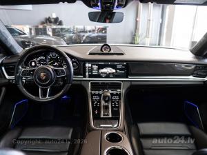 Balts Porsche Panamera 2017 Tallina, ar dzinēja tilpumu 4.00 L un nobraukumu 119 tūkst. km par 65900 €, foto 9 vietnē AUTOMOTO.COM.LV