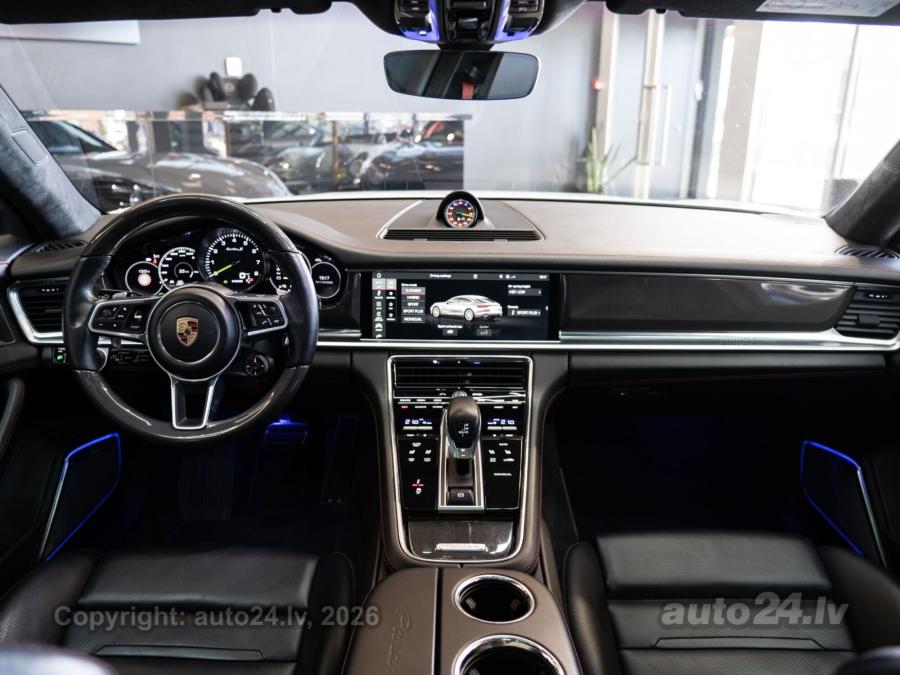 Balts Porsche Panamera 2017 Tallina, ar dzinēja tilpumu 4.00 L un nobraukumu 119 tūkst. km par 65900 €, foto 9 vietnē AUTOMOTO.COM.LV