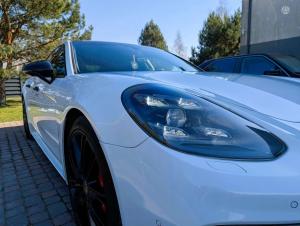 White Porsche Panamera 2017 in Kaunas, with an engine capacity of 4.00 L and mileage of 190 thousand km for 44000 €, photo 3 on AUTOMOTO.COM.LV