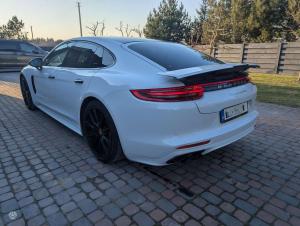 White Porsche Panamera 2017 in Kaunas, with an engine capacity of 4.00 L and mileage of 190 thousand km for 44000 €, photo 7 on AUTOMOTO.COM.LV