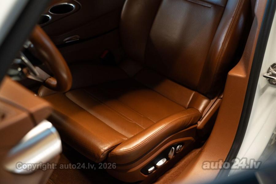 Balts Porsche Panamera 2018 Tallina, ar dzinēja tilpumu 2.90 L un nobraukumu 139 tūkst. km par 57908 €, foto 14 vietnē AUTOMOTO.COM.LV