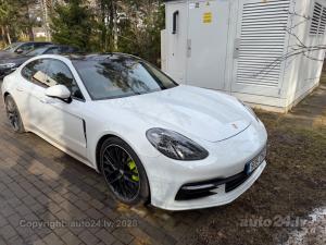 White Porsche Panamera 2018 in Tallinn, with an engine capacity of 2.90 L and mileage of 0 thousand km for 41000 €, photo 3 on AUTOMOTO.COM.LV