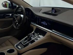Balts Porsche Panamera 2018 Viļņa, ar dzinēja tilpumu 2.99 L un nobraukumu 212 tūkst. km par 36990 €, foto 17 vietnē AUTOMOTO.COM.LV
