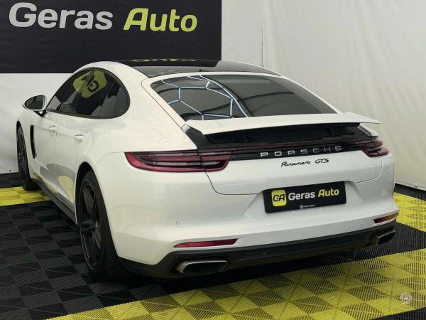 Porsche Panamera 2018 Viļņa vietnē Balts Porsche Panamera 2018 Viļņa, ar dzinēja tilpumu 2.99 L un nobraukumu 212 tūkst. km par 35500 €, foto 7 vietnē AUTOMOTO.COM.LV