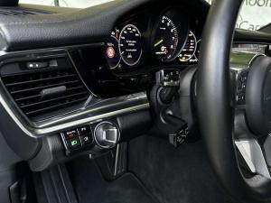 Balts Porsche Panamera 2018 Viļņa, ar dzinēja tilpumu 2.89 L un nobraukumu 220 tūkst. km par 40000 €, foto 27 vietnē AUTOMOTO.COM.LV