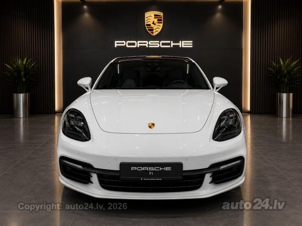 White Porsche Panamera 2020 in Riga, with an engine capacity of 2.90 L and mileage of 45 thousand km for 64900 €, photo 6 on AUTOMOTO.COM.LV