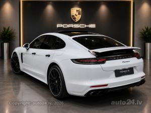 White Porsche Panamera 2020 in Riga, with an engine capacity of 2.90 L and mileage of 45 thousand km for 64900 €, photo 6 on AUTOMOTO.COM.LV