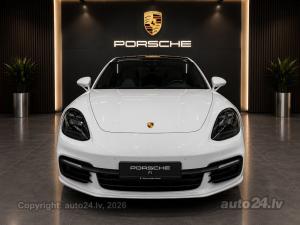 White Porsche Panamera 2020 in Riga, with an engine capacity of 2.90 L and mileage of 45 thousand km for 64900 €, photo 7 on AUTOMOTO.COM.LV