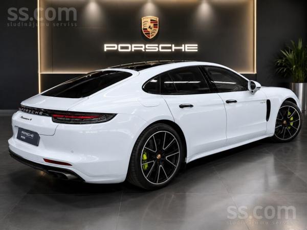 Balts Porsche Panamera 2020 Rīga, ar dzinēja tilpumu 2.90 L un nobraukumu 44 tūkst. km par 59900 €, foto 6 vietnē AUTOMOTO.COM.LV