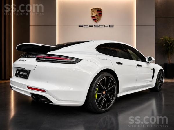 Balts Porsche Panamera 2020 Rīga, ar dzinēja tilpumu 2.90 L un nobraukumu 44 tūkst. km par 59900 €, foto 7 vietnē AUTOMOTO.COM.LV