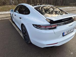White Porsche Panamera 2020 in Druskininkai, with an engine capacity of 2.89 L and mileage of 45 thousand km for 54000 €, photo 9 on AUTOMOTO.COM.LV