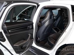 Balts Porsche Panamera 2020 Tallina, ar dzinēja tilpumu 4.00 L un nobraukumu 98 tūkst. km par 75900 €, foto 16 vietnē AUTOMOTO.COM.LV