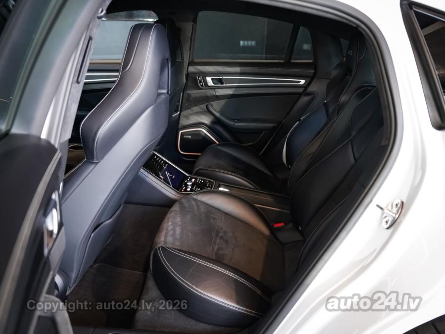 Balts Porsche Panamera 2020 Tallina, ar dzinēja tilpumu 4.00 L un nobraukumu 98 tūkst. km par 75900 €, foto 17 vietnē AUTOMOTO.COM.LV