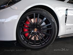 Balts Porsche Panamera 2020 Tallina, ar dzinēja tilpumu 4.00 L un nobraukumu 98 tūkst. km par 75900 €, foto 18 vietnē AUTOMOTO.COM.LV