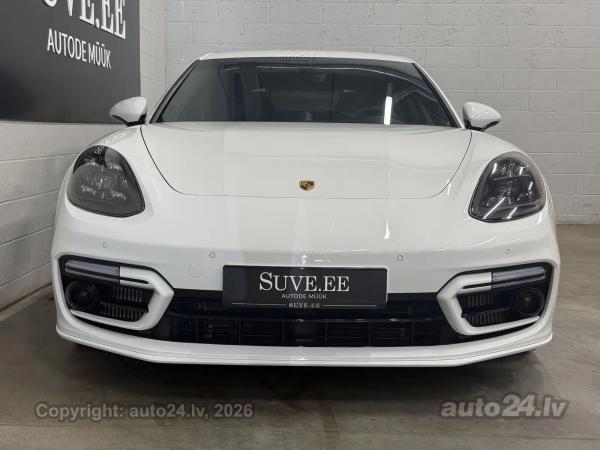 White Porsche Panamera 2022 in Tallinn, with an engine capacity of 4.00 L and mileage of 48 thousand km for 84995 €, photo 6 on AUTOMOTO.COM.LV