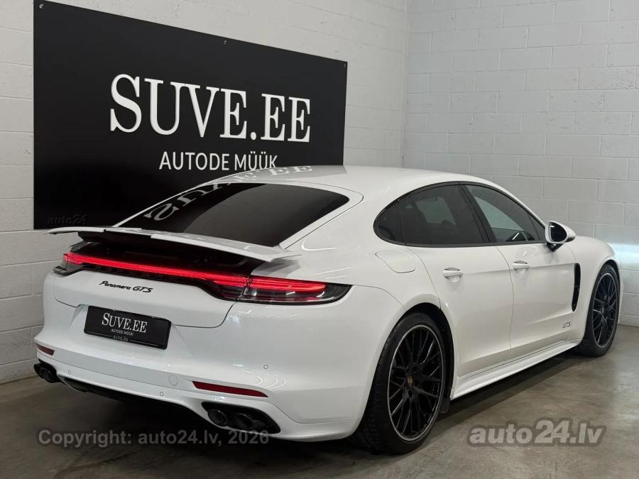 White Porsche Panamera 2022 in Tallinn, with an engine capacity of 4.00 L and mileage of 48 thousand km for 84995 €, photo 8 on AUTOMOTO.COM.LV