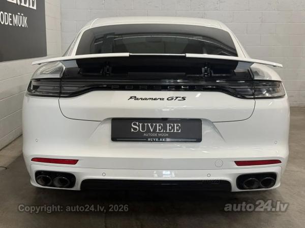 White Porsche Panamera 2022 in Tallinn, with an engine capacity of 4.00 L and mileage of 48 thousand km for 84995 €, photo 7 on AUTOMOTO.COM.LV