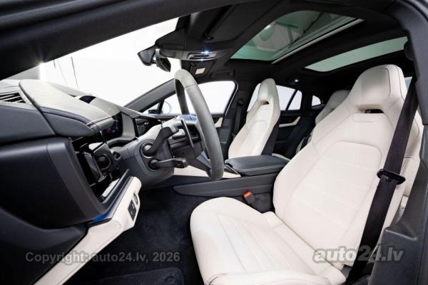 White Porsche Panamera 2024 in Tallinn, with an engine capacity of 2.90 L and mileage of 15 thousand km for 119000 €, photo 11 on AUTOMOTO.COM.LV