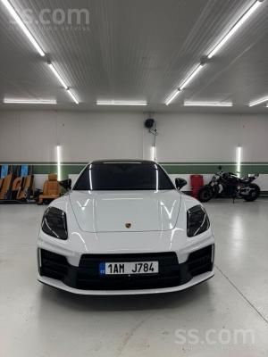 White Porsche Panamera 2025 in Riga, with an engine capacity of 3.00 L and mileage of 8 thousand km for 88500 €, photo 5 on AUTOMOTO.COM.LV