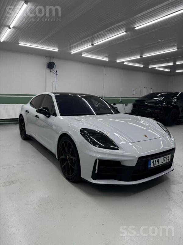 White Porsche Panamera 2025 in Riga, with an engine capacity of 3.00 L and mileage of 8 thousand km for 88500 €, photo 5 on AUTOMOTO.COM.LV
