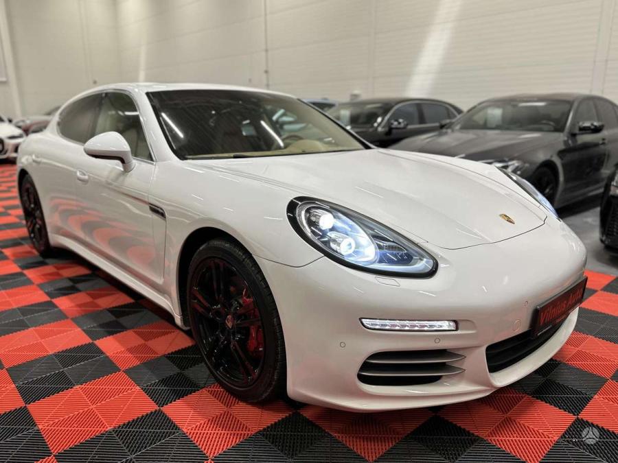 Balts Porsche Panamera 2014 Viļņa, ar dzinēja tilpumu 3.00 L un nobraukumu 129 tūkst. km par 27900 €, foto 4 vietnē AUTOMOTO.COM.LV