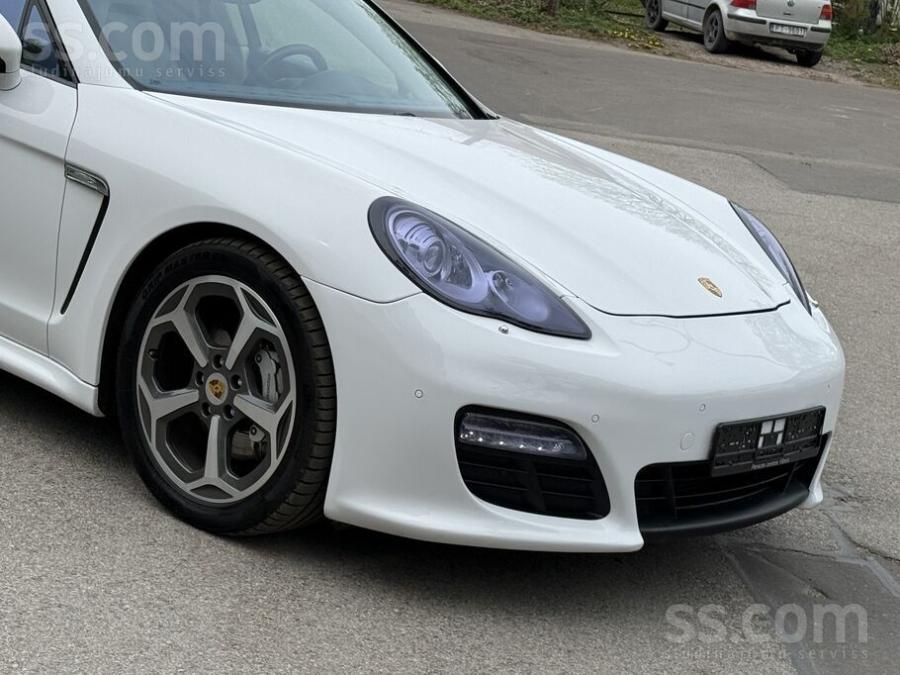 Balts Porsche Panamera 2010 Jūrmala, ar dzinēja tilpumu 4.80 L un nobraukumu 0 tūkst. km par 19950 €, foto 9 vietnē AUTOMOTO.COM.LV