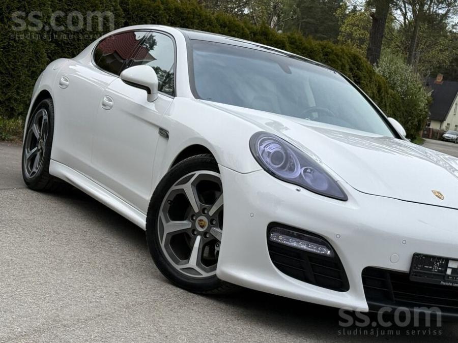 Balts Porsche Panamera 2010 Jūrmala, ar dzinēja tilpumu 4.80 L un nobraukumu 0 tūkst. km par 19950 €, foto 13 vietnē AUTOMOTO.COM.LV