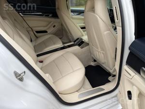 Balts Porsche Panamera 2010 Jūrmala, ar dzinēja tilpumu 4.80 L un nobraukumu 0 tūkst. km par 19950 €, foto 26 vietnē AUTOMOTO.COM.LV