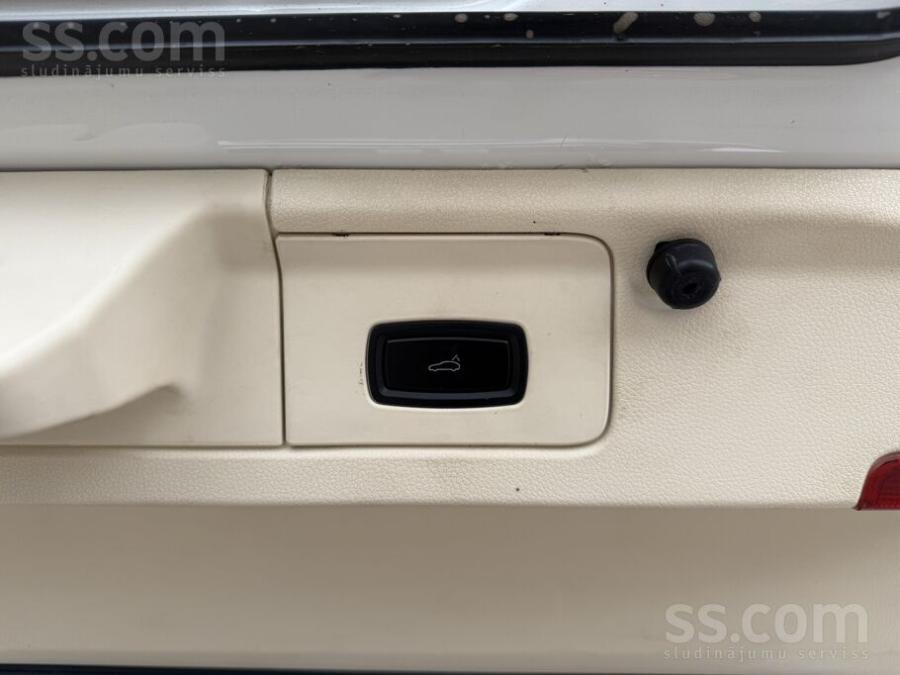 Balts Porsche Panamera 2010 Jūrmala, ar dzinēja tilpumu 4.80 L un nobraukumu 0 tūkst. km par 19950 €, foto 29 vietnē AUTOMOTO.COM.LV