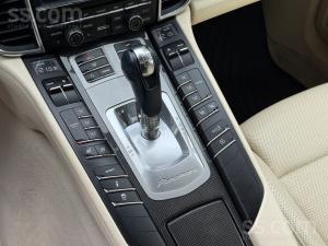 Balts Porsche Panamera 2010 Jūrmala, ar dzinēja tilpumu 4.80 L un nobraukumu 0 tūkst. km par 19950 €, foto 34 vietnē AUTOMOTO.COM.LV