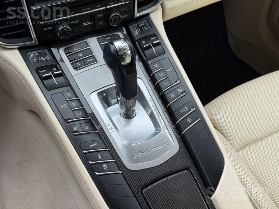 Balts Porsche Panamera 2010 Jūrmala, ar dzinēja tilpumu 4.80 L un nobraukumu 0 tūkst. km par 19950 €, foto 34 vietnē AUTOMOTO.COM.LV