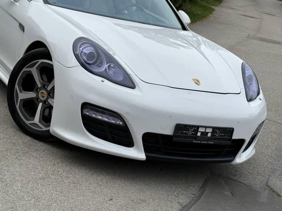 Balts Porsche Panamera 2010 Jūrmala, ar dzinēja tilpumu 4.80 L un nobraukumu 217 tūkst. km par 19950 €, foto 12 vietnē AUTOMOTO.COM.LV